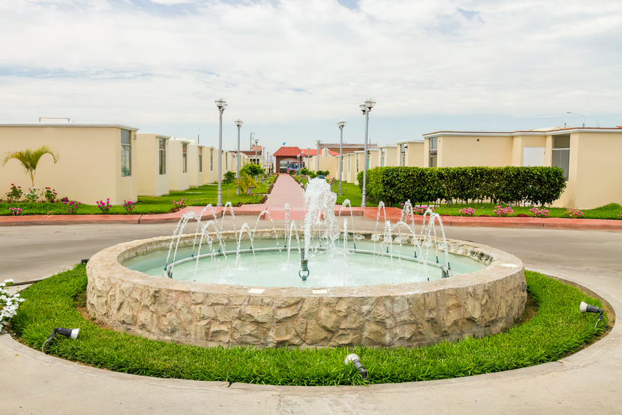 Reque – Las Villas de Bouganville